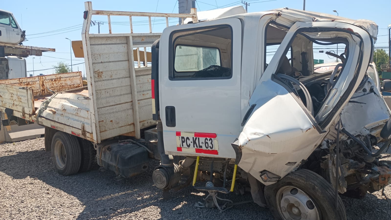 Desarmaduría San Pablo - CHEVROLET NPR 816 , En desarme.