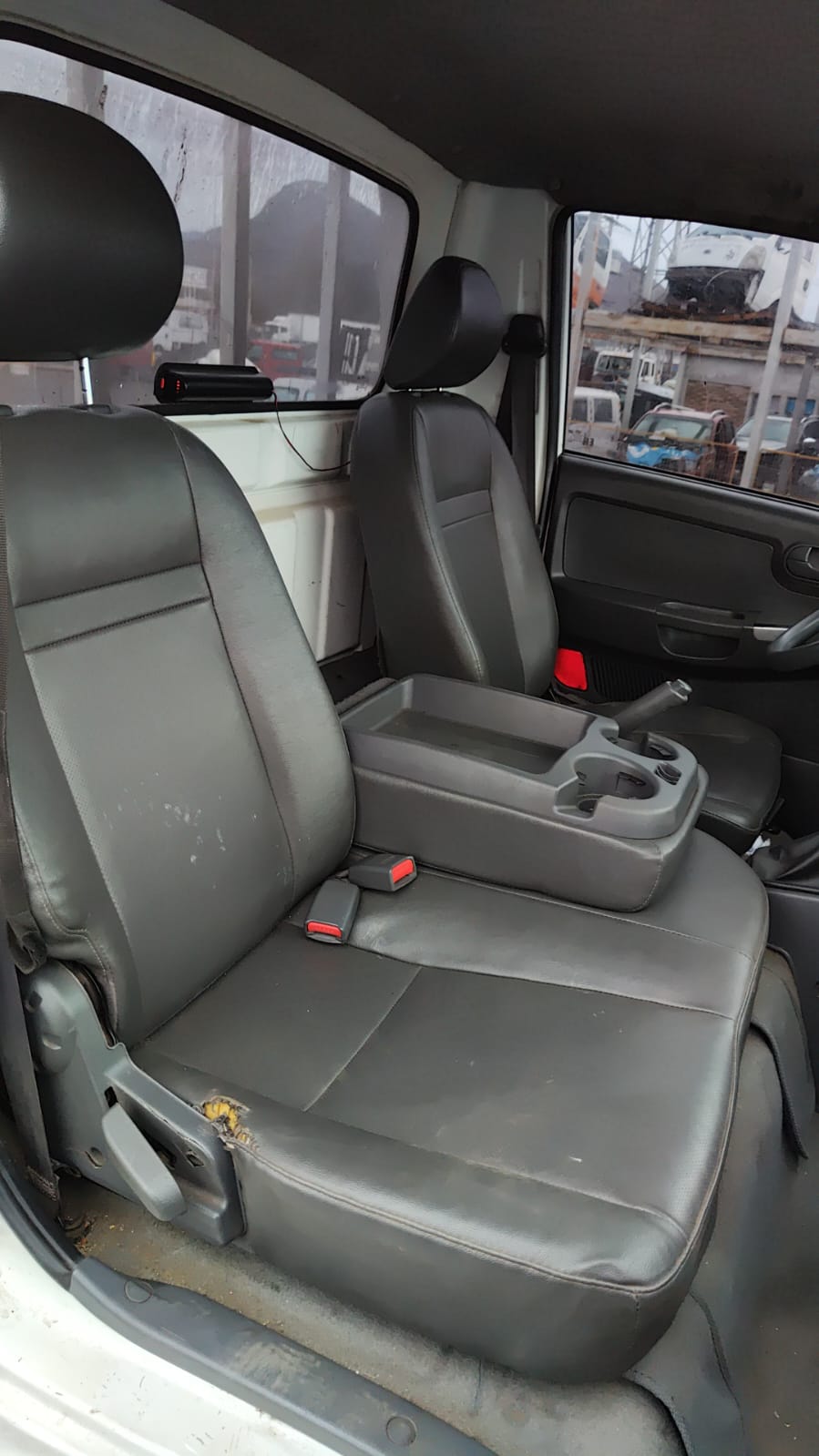 Desarmaduría San Pablo - KIA FRONTIER , En desarme.