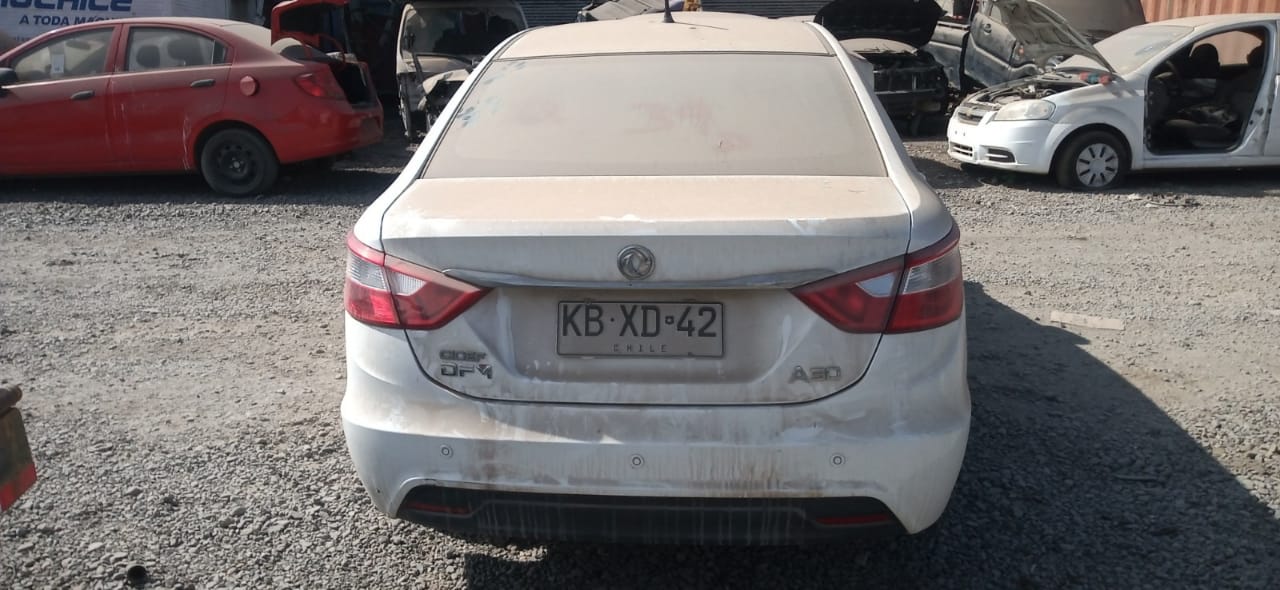 Desarmaduría San Pablo - Venta repuestos. DFM A30 Usado en desarme.