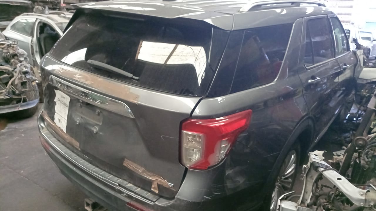 Desarmaduría San Pablo - FORD EXPLORER , En desarme.