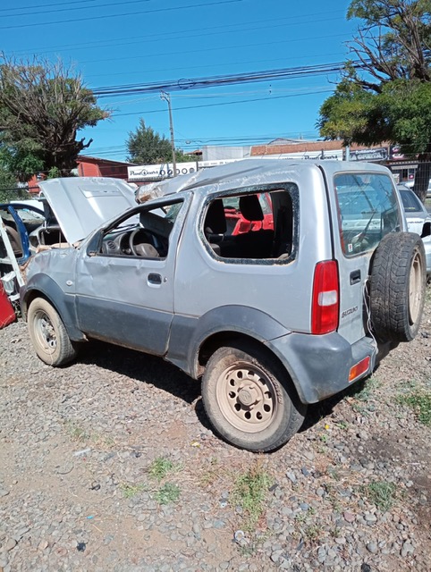 Desarmaduría San Pablo - SUZUKI JIMNY , En desarme.