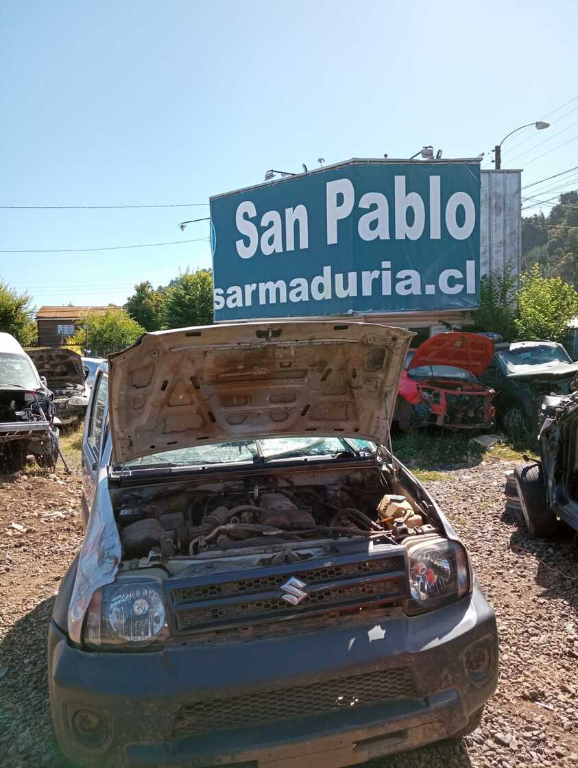 Desarmaduría San Pablo - SUZUKI JIMNY , En desarme.